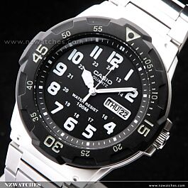 Casio Men's Diver Style Quartz Watch with Stainless Steel MRW-200HD-1B